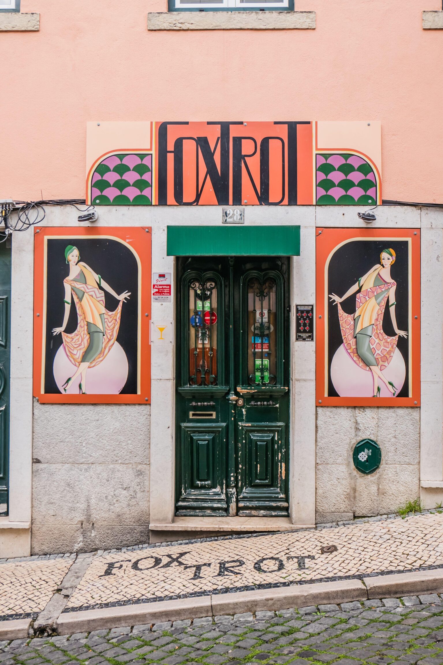 The 15 best bars in Lisbon 2025 | ROADBOOK
